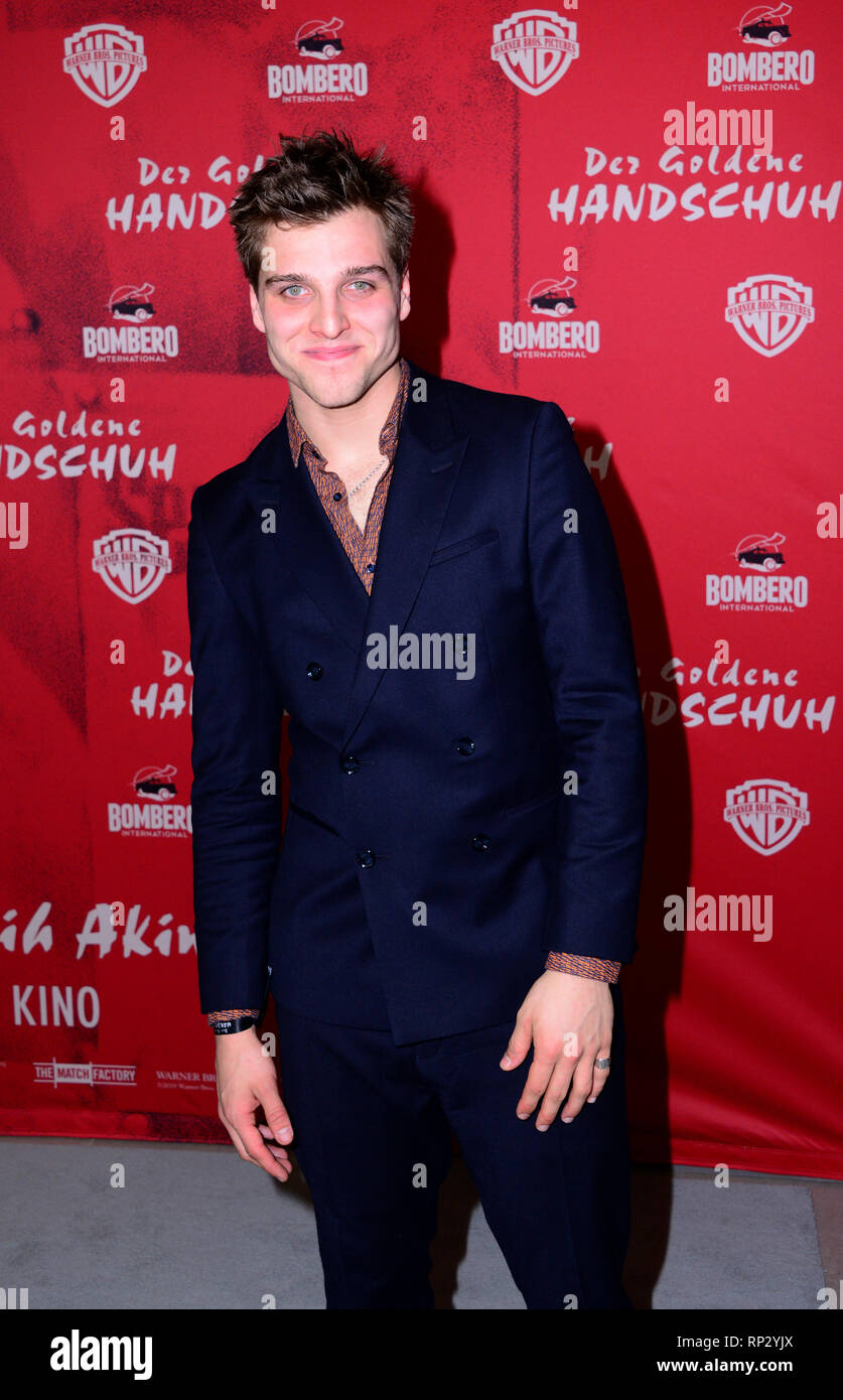 Hamburg, Germany. 20th Feb, 2019. Jonas Dassler, actor comes to the premiere of the movie "The ...