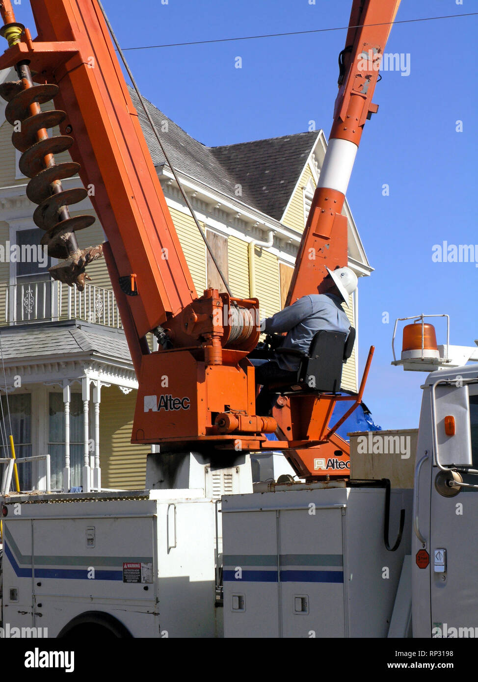 Moving wires hi-res stock photography and images - Alamy