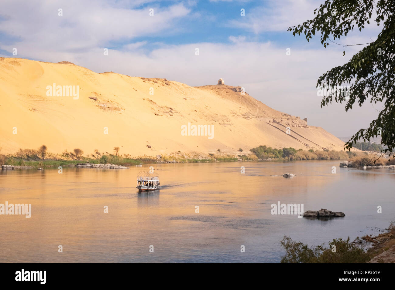 Sahara sands reflected in River Nile, Aswan, Egypt Stock Photo - Alamy