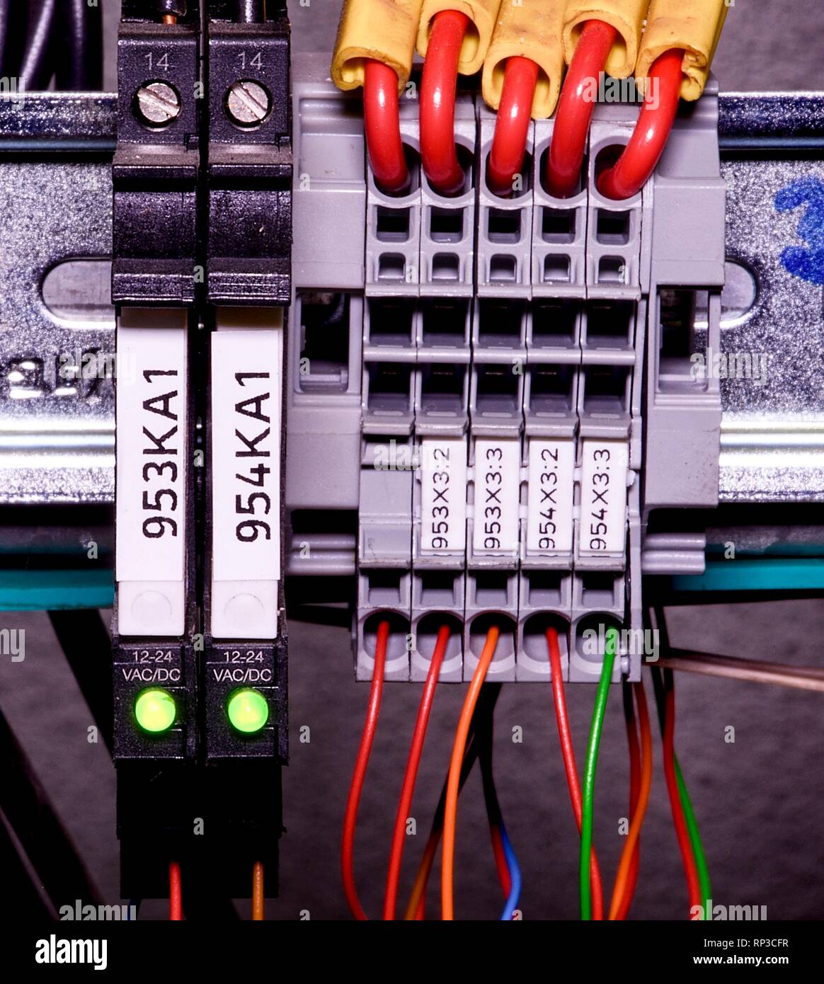 Terminal block circuit board hi-res stock photography and images - Alamy