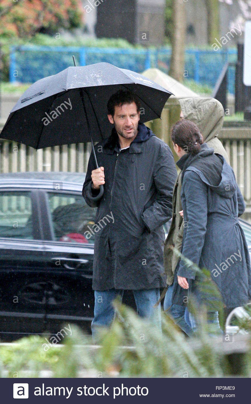 Clive Owen Wife Sarah Jane Stock Photos & Clive Owen Wife Sarah Jane ...