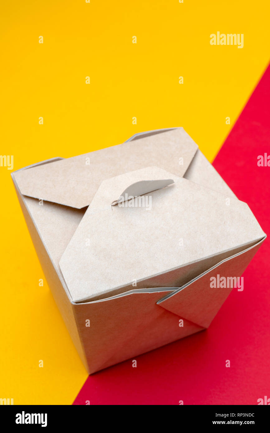 Paper carton box for chinese food wok Stock Photo - Alamy