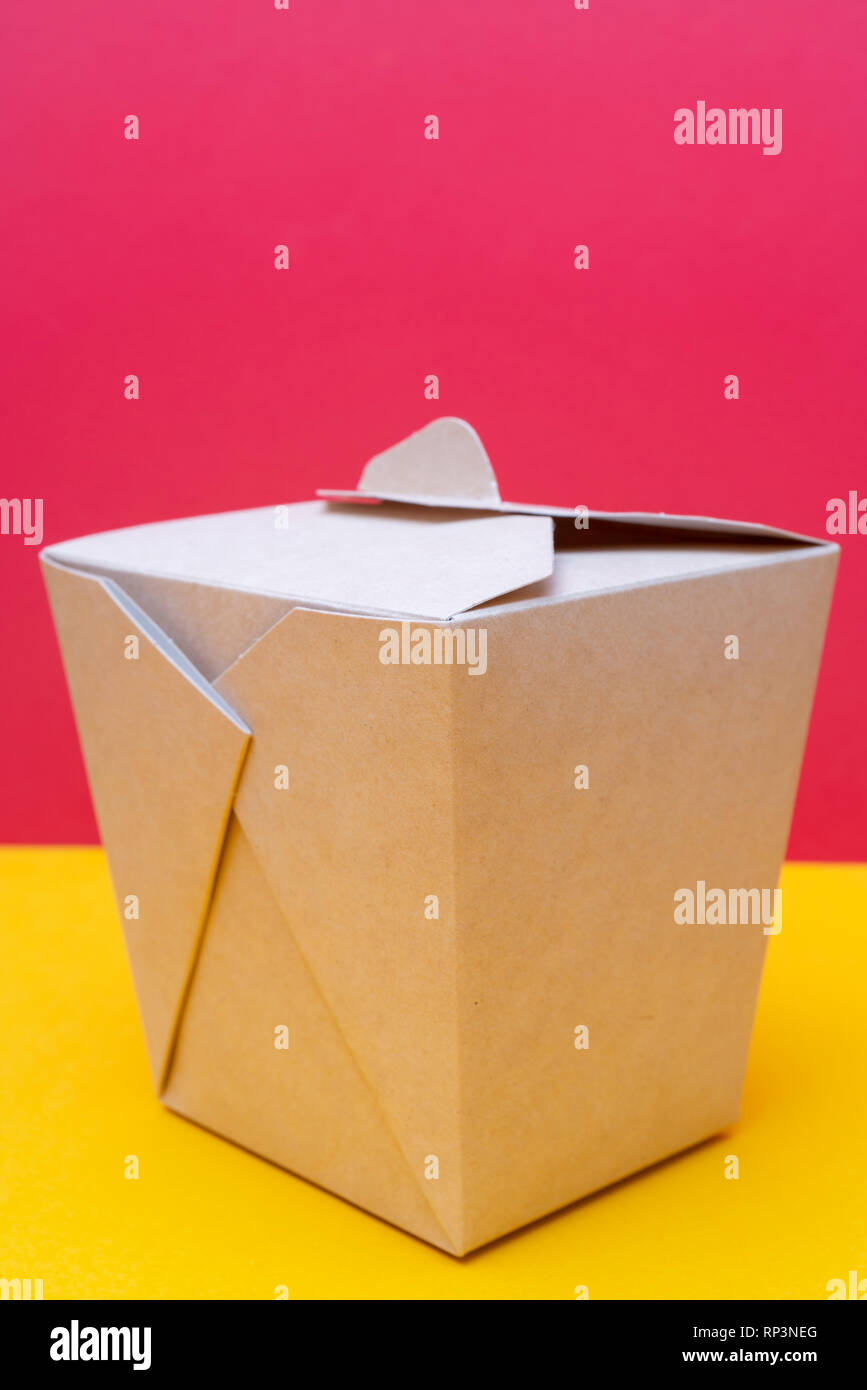 Paper carton box for chinese food wok Stock Photo - Alamy