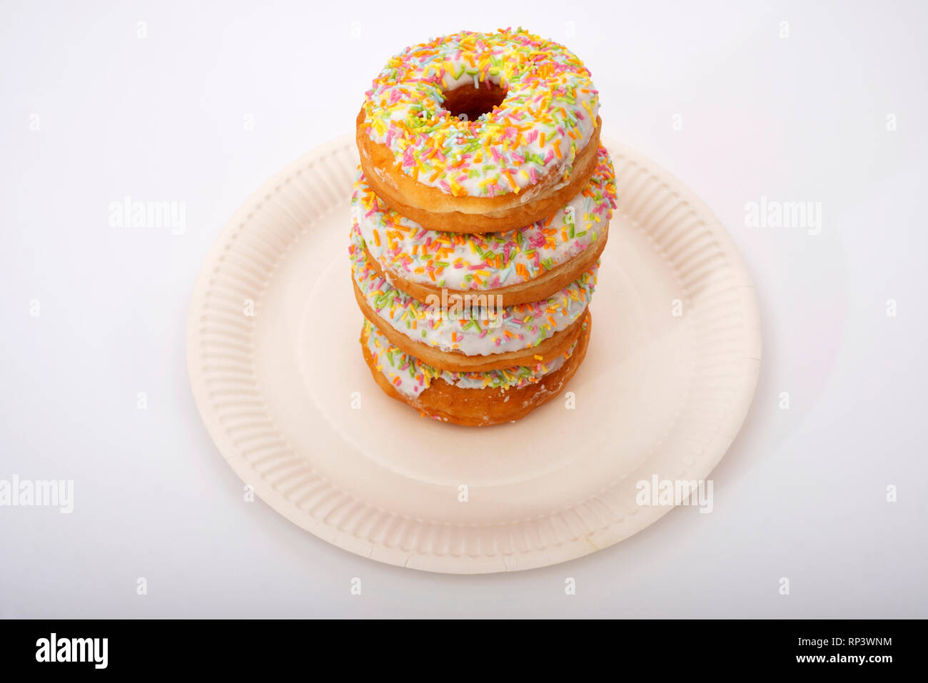Ring doughnuts hi-res stock photography and images - Alamy