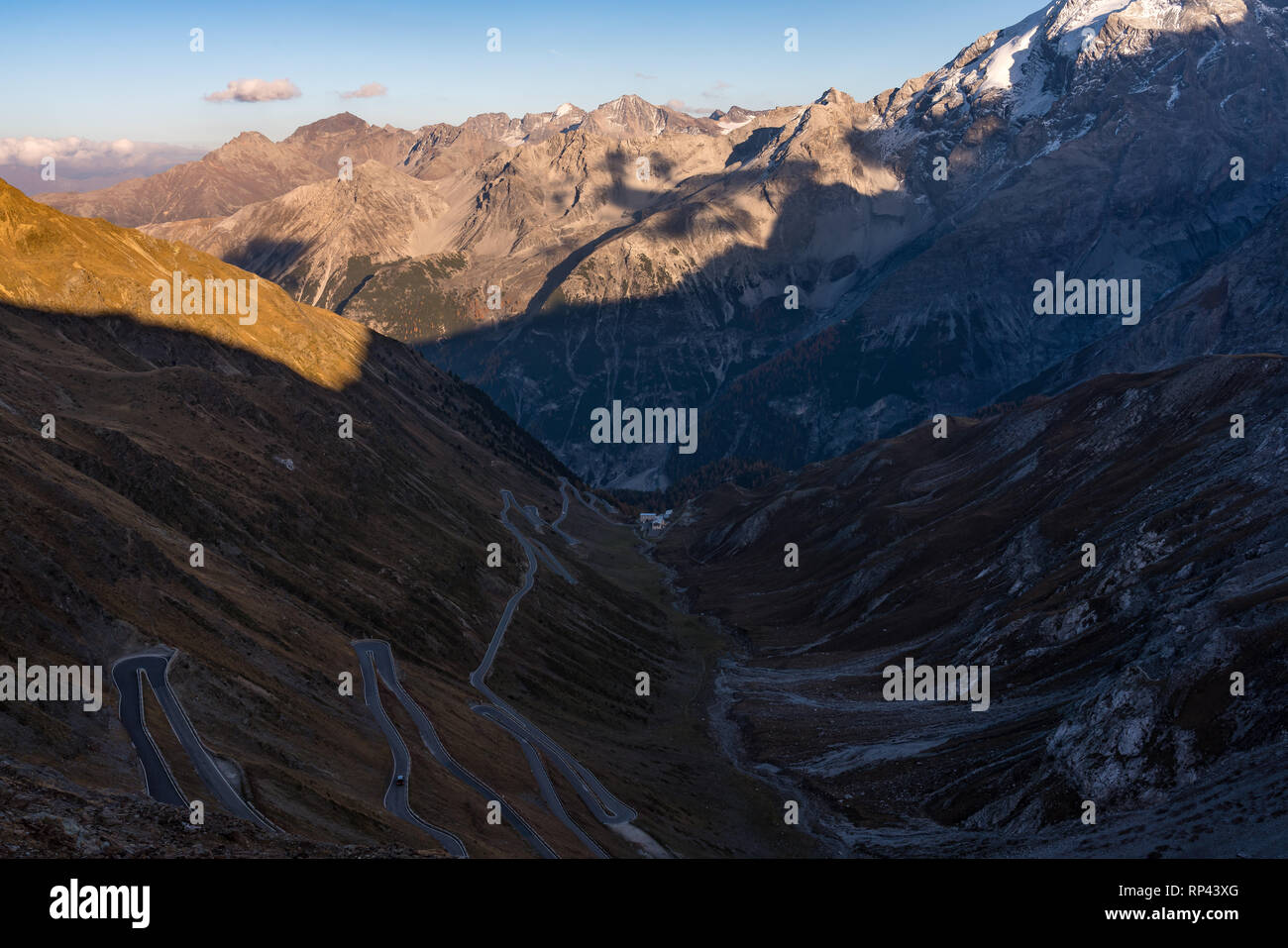 Italy, Stelvio National Park. Famous road to Stelvio Pass in Ortler ...