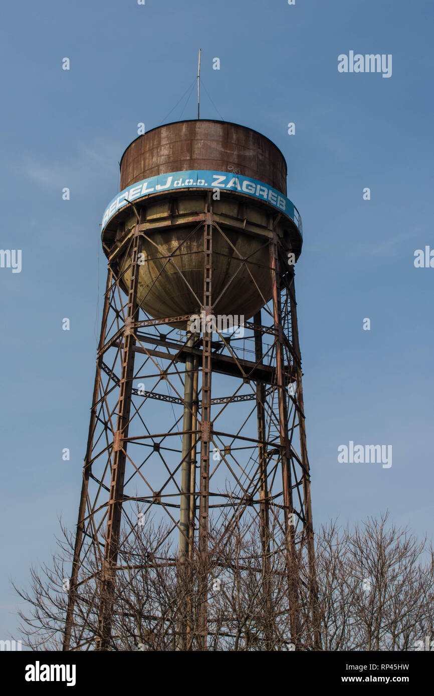 Standpipe tower hi-res stock photography and images - Alamy