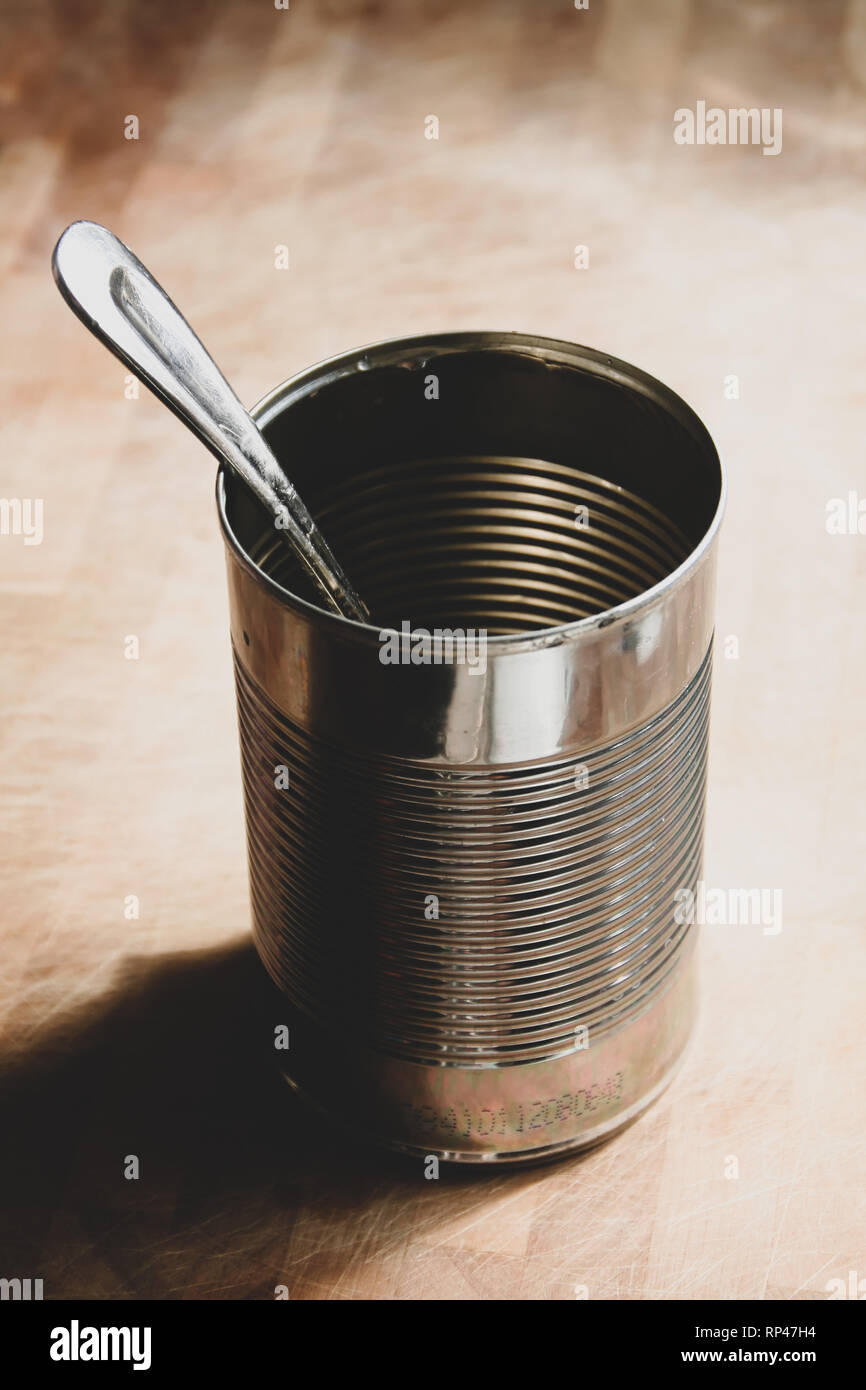 Can lighting hi-res stock photography and images - Alamy