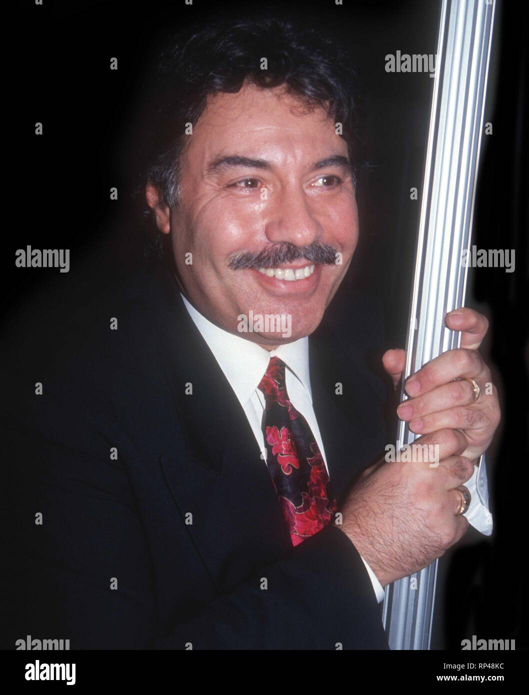 Tony orlando 1992 hi-res stock photography and images - Alamy