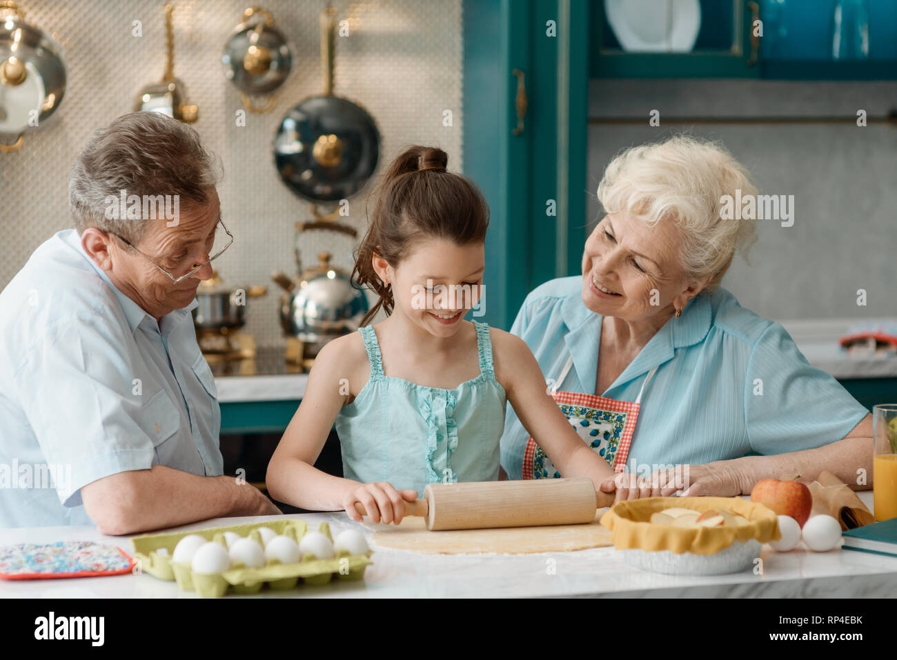 Cooking skills hi-res stock photography and images - Alamy