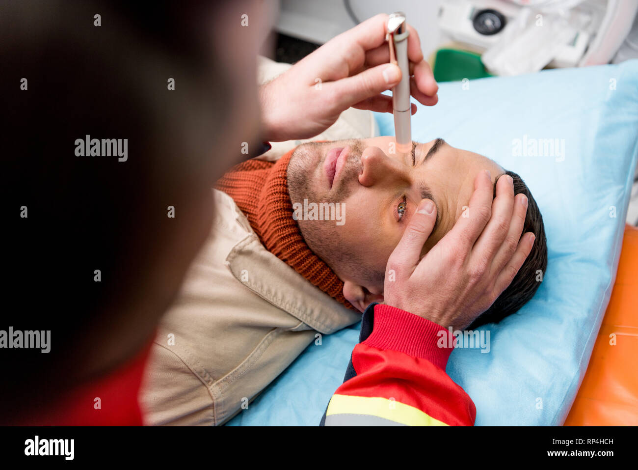 Paramedic emergency examination hi-res stock photography and images - Alamy