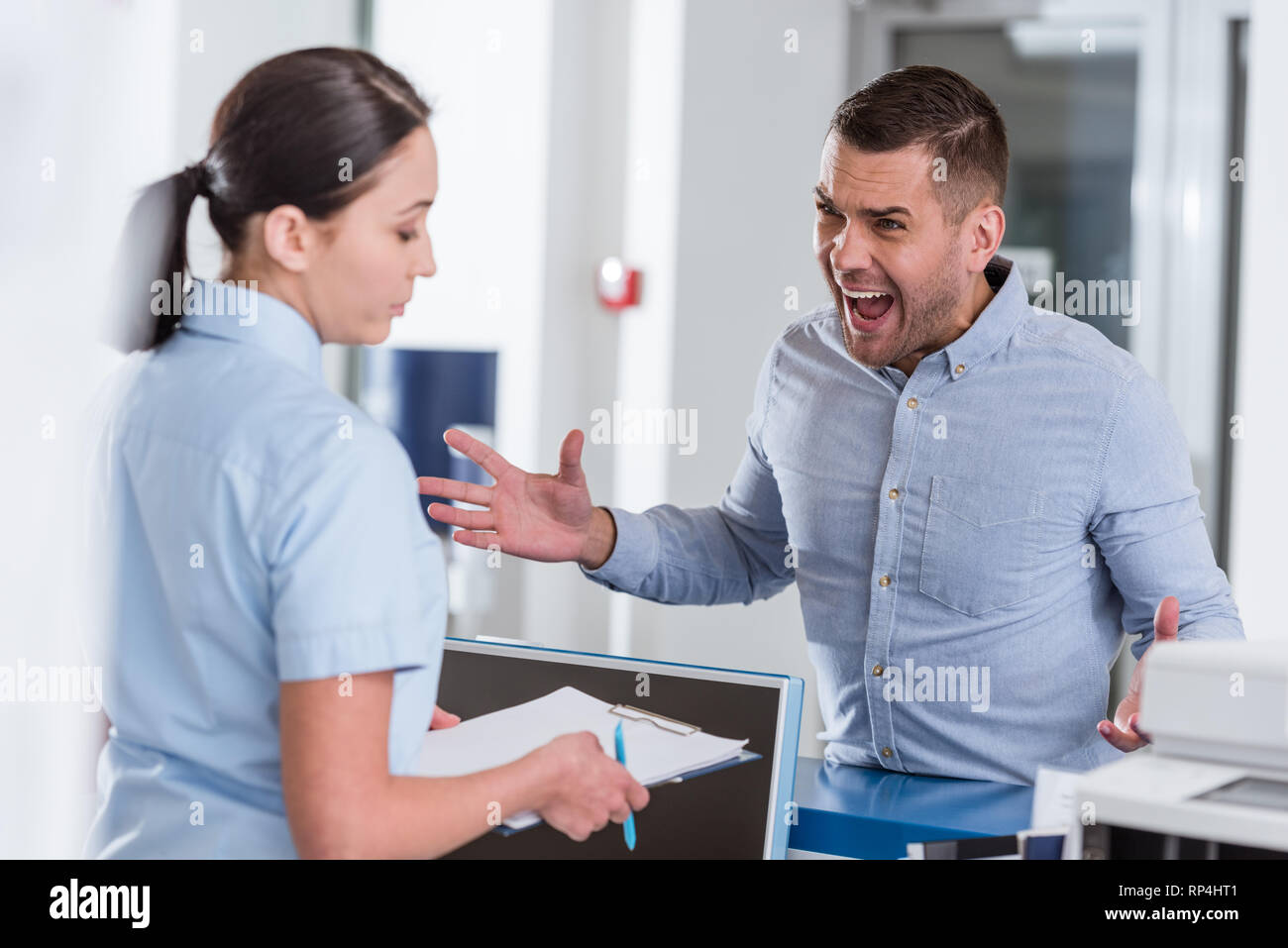 Angry patient man hospital hi-res stock photography and images - Alamy