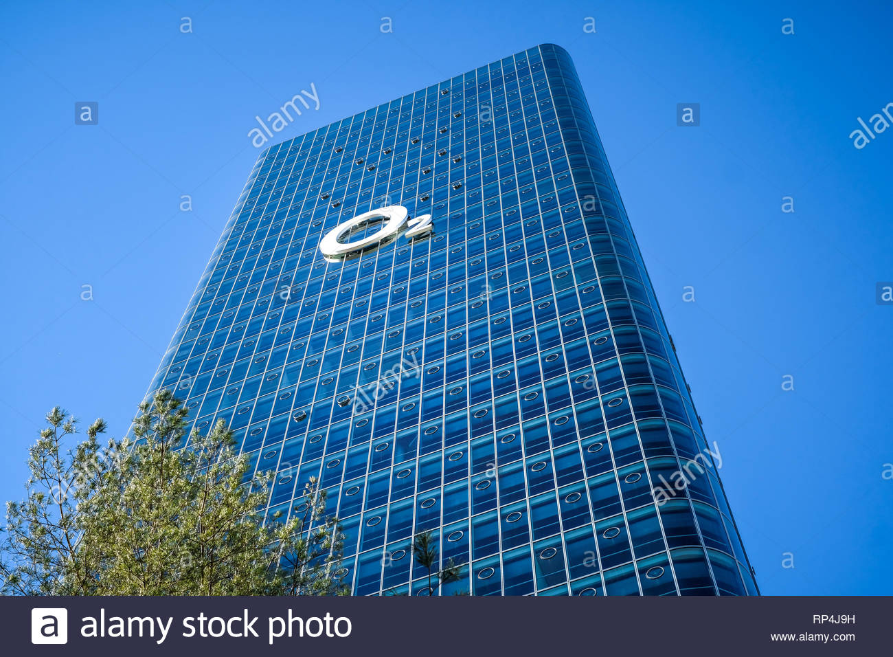 O2 Telefonica Stock Photos & O2 Telefonica Stock Images - Alamy