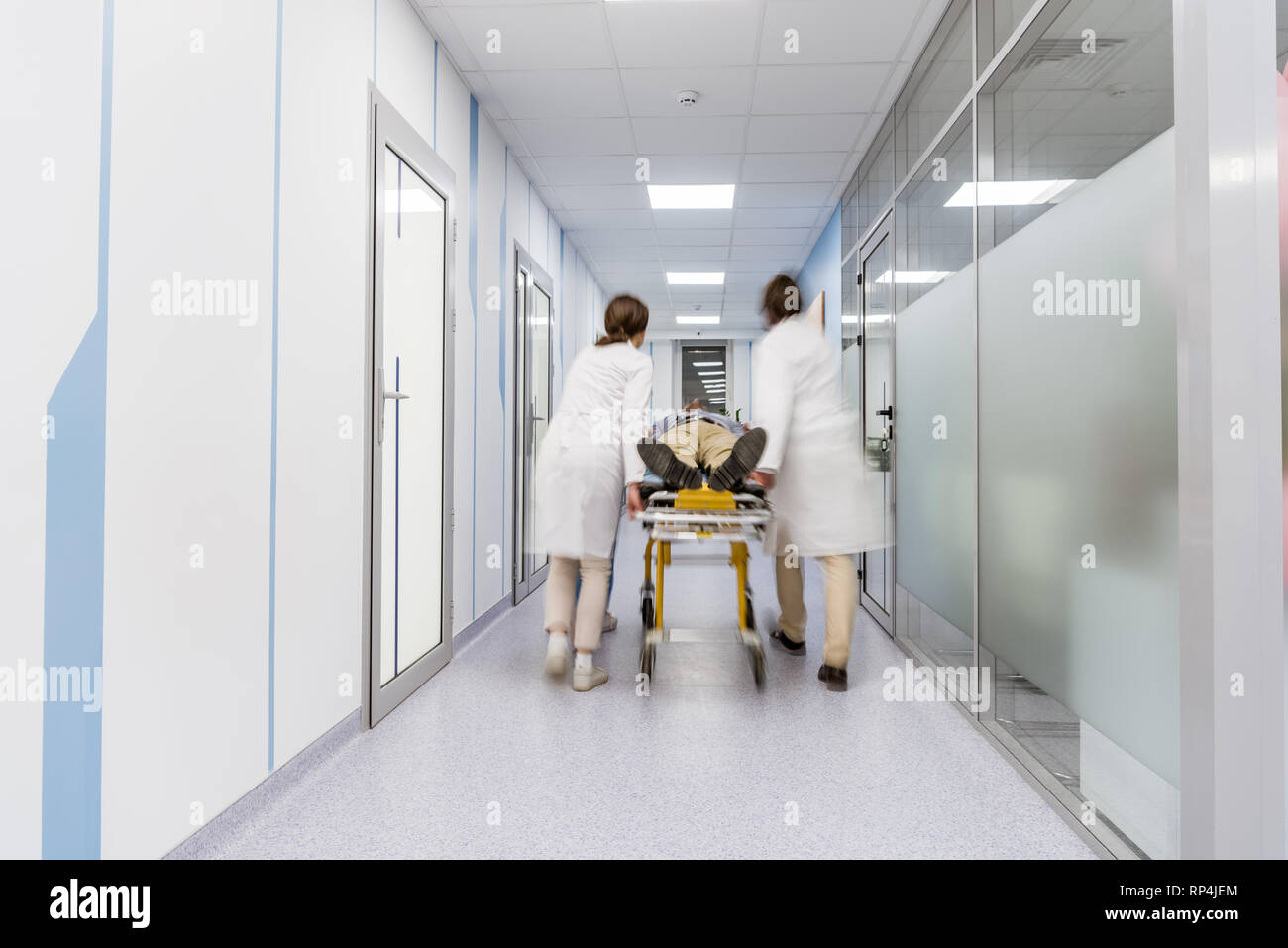 Male patient on gurney hi-res stock photography and images - Alamy