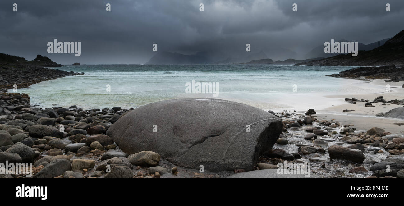 Angry sea hi-res stock photography and images - Alamy