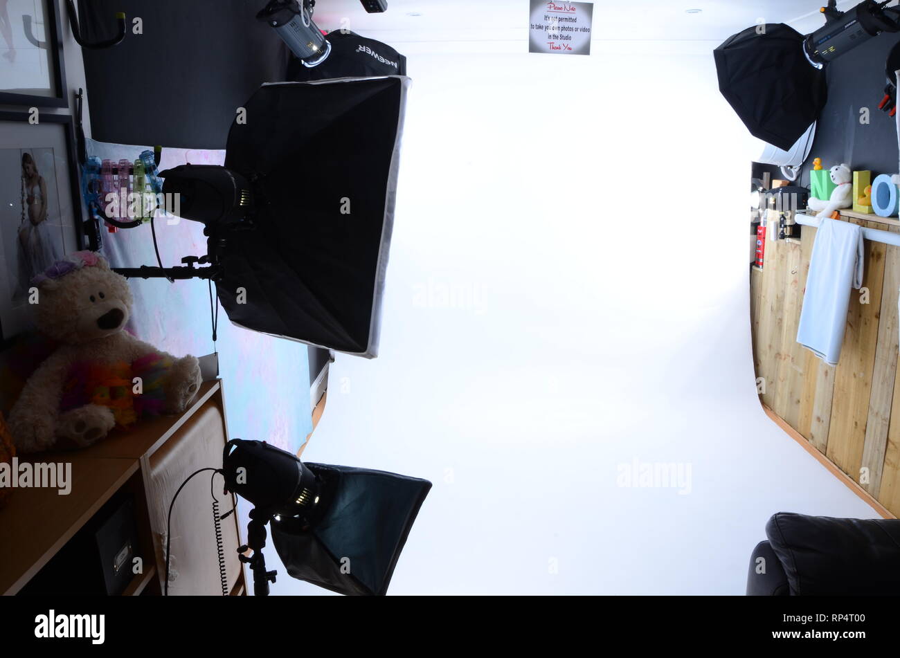 small photography studio Stock Photo - Alamy