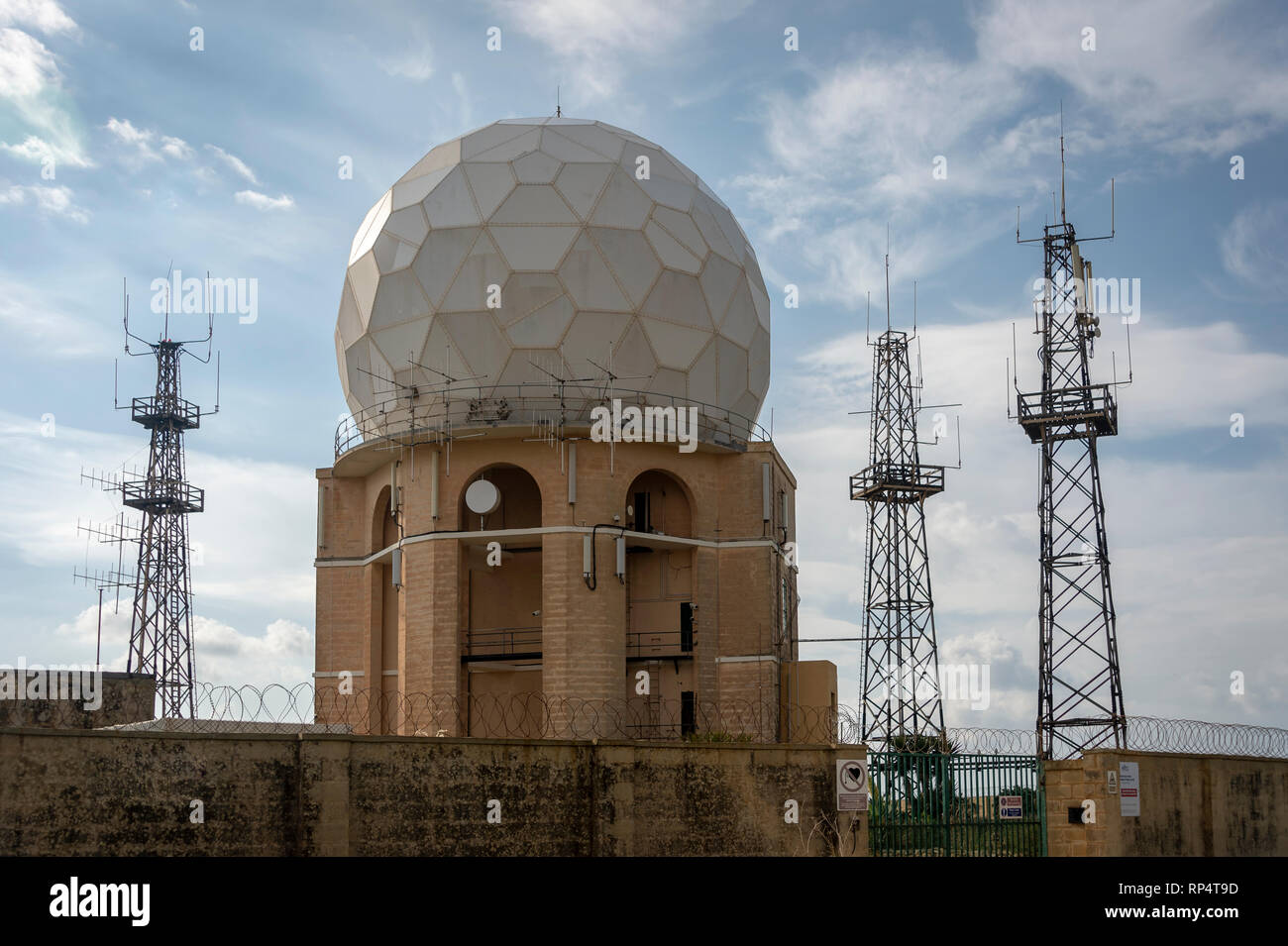 Radar dome hi-res stock photography and images - Alamy