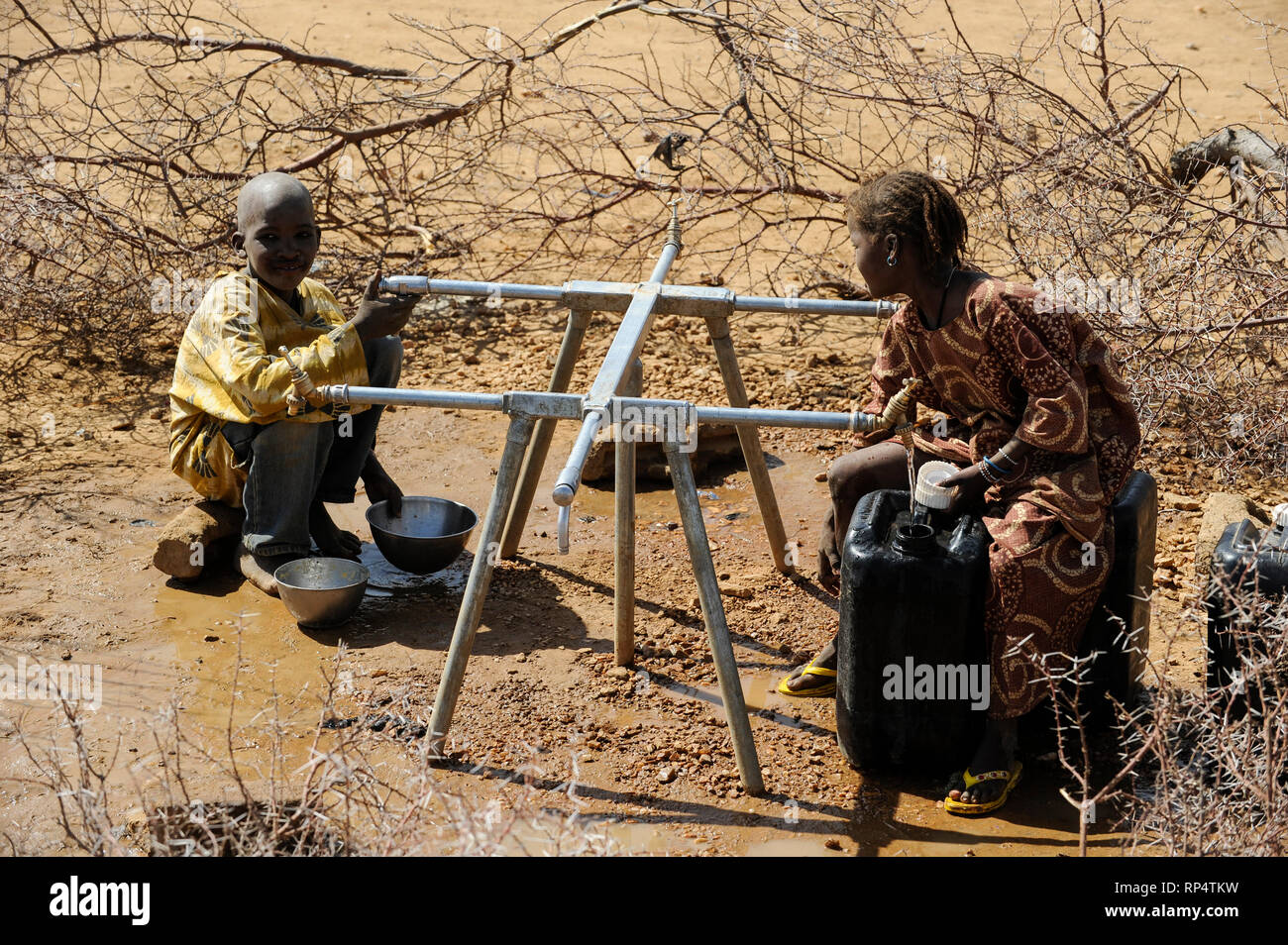Flucht und vertreibung hi-res stock photography and images - Alamy