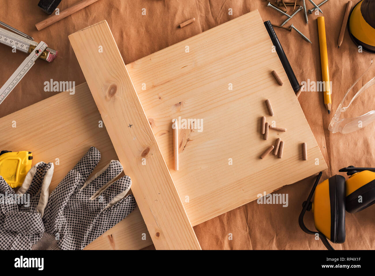 Carpentry woodwork workbench top view with planks and dowels Stock ...