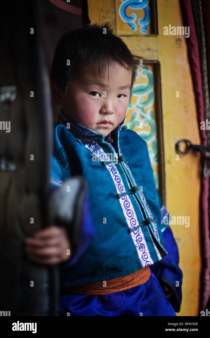Mongolian child, Tov aimag, Mongolia Stock Photo - Alamy