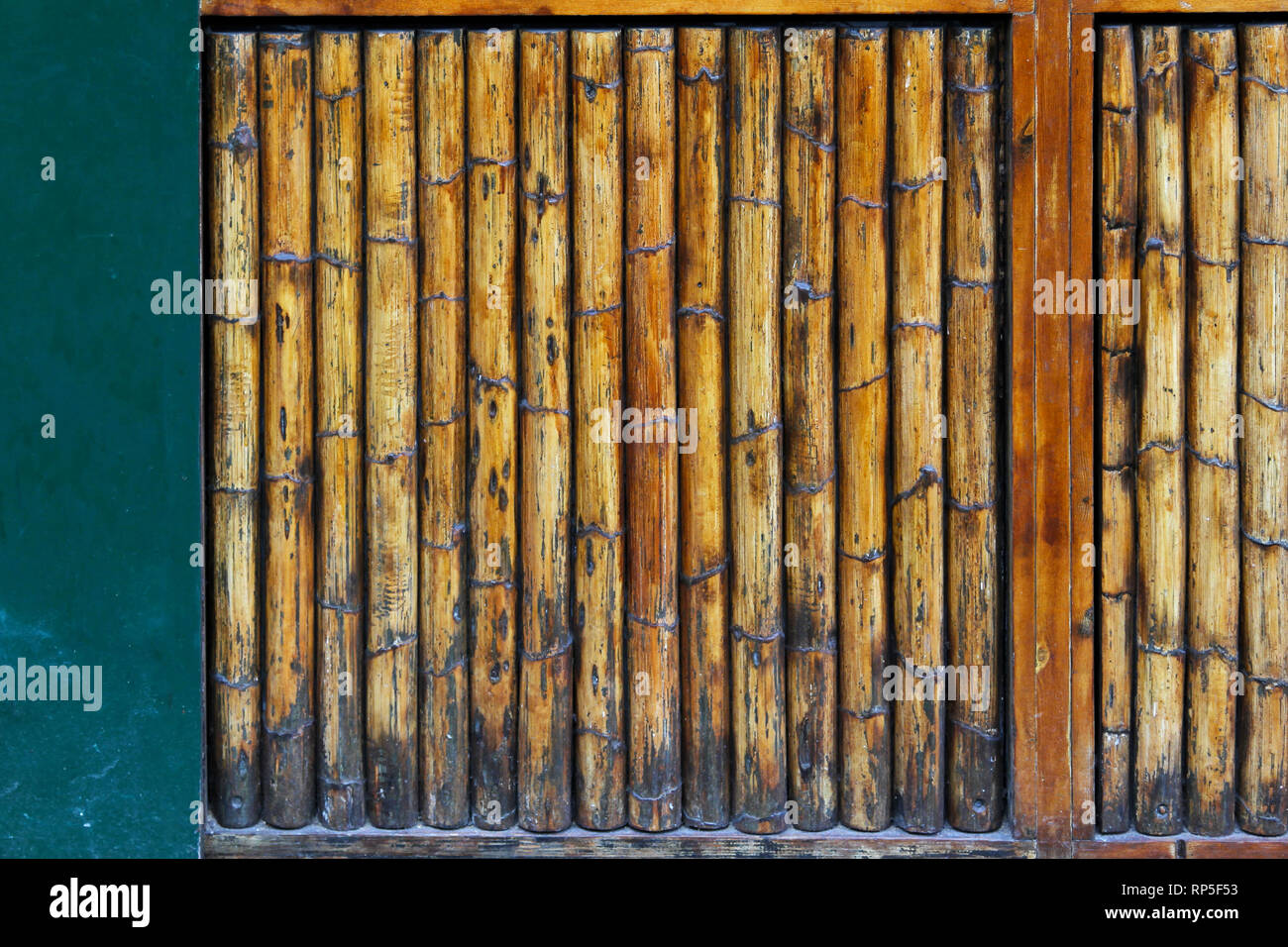 Traditional Asian style wall made from bamboo Stock Photo - Alamy