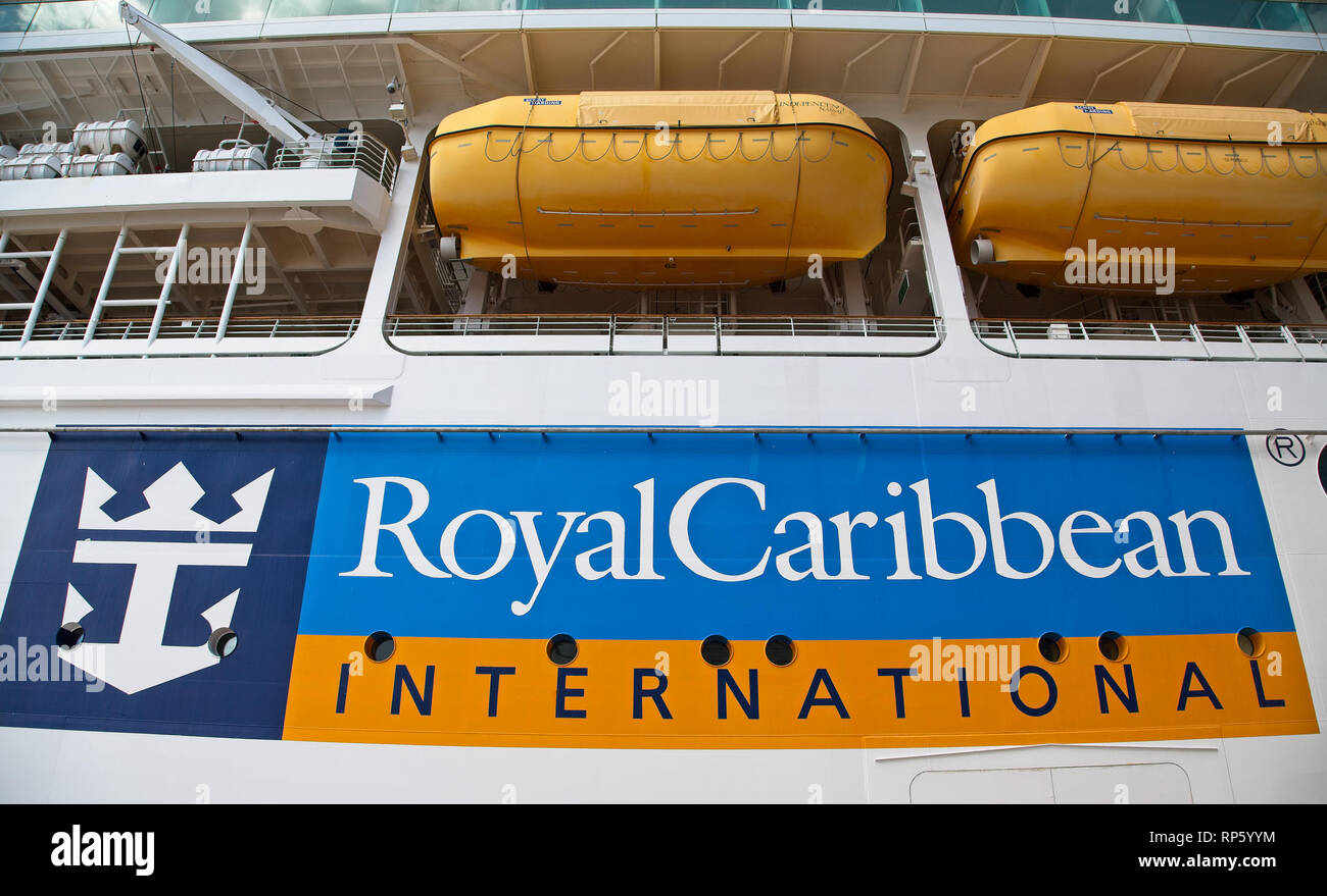 Royal caribbean brilliance of the seas hi-res stock photography and ...