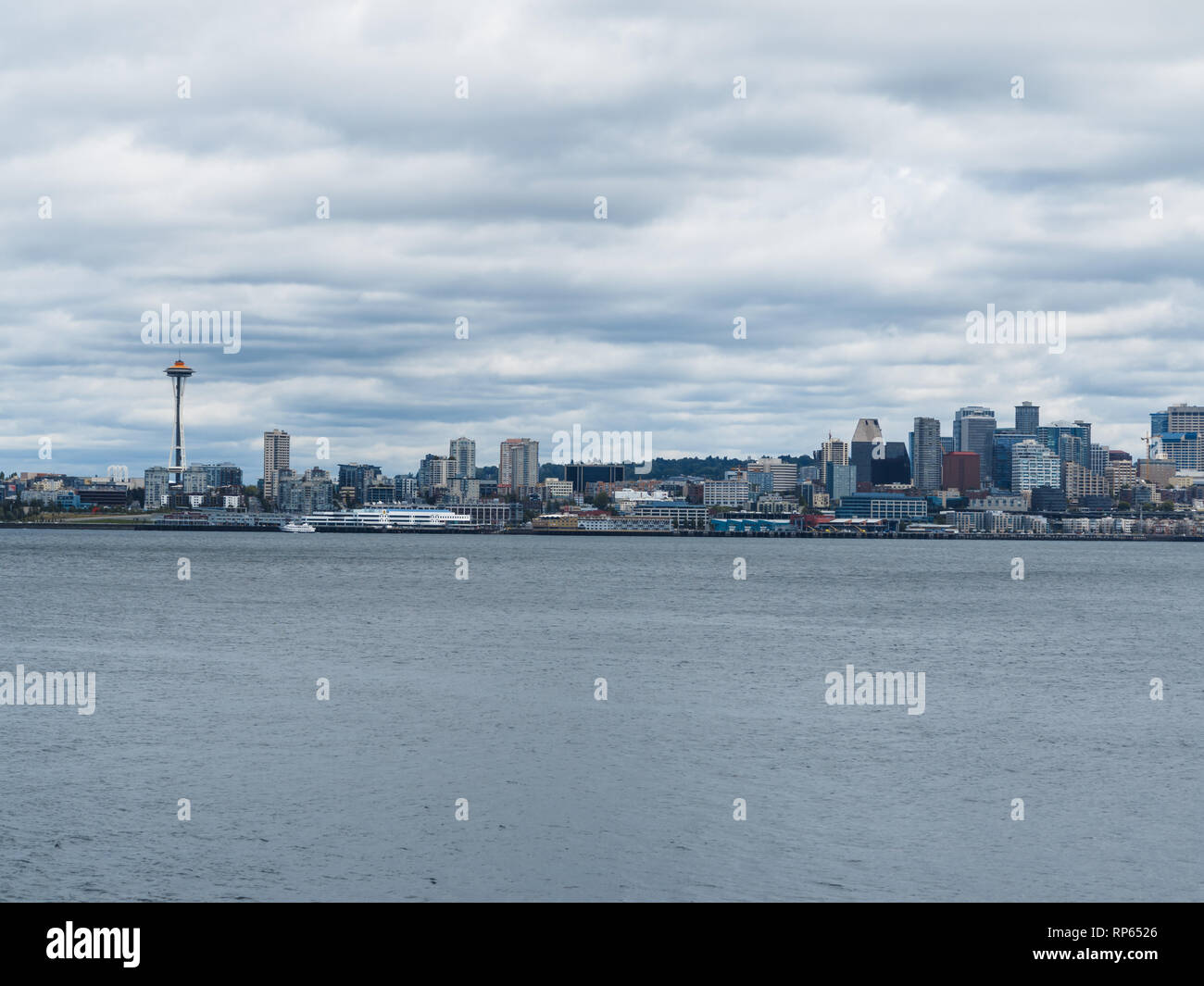 Construct tall buildings hi-res stock photography and images - Alamy