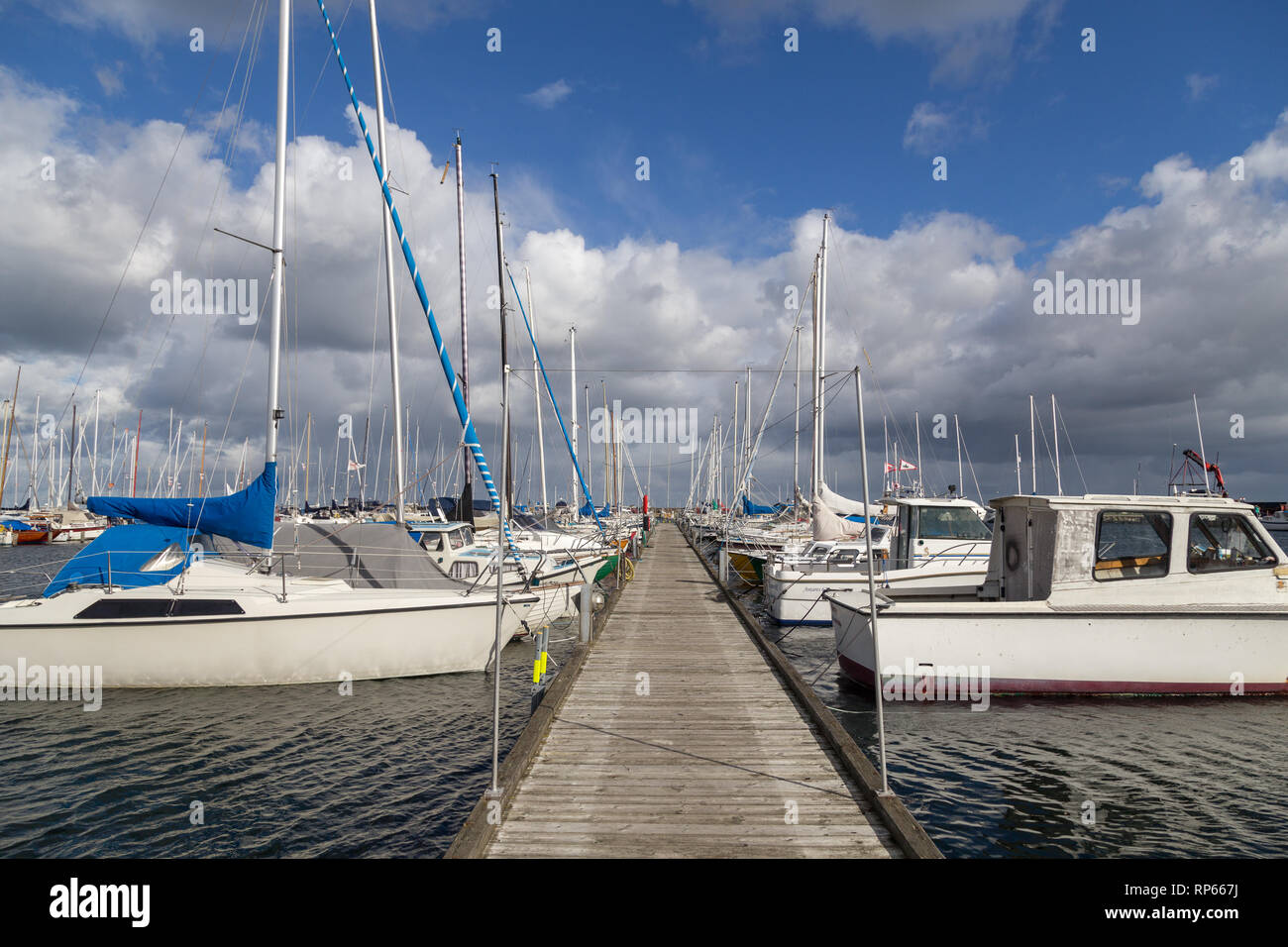 Copenhagen marina hi-res stock photography and images - Alamy