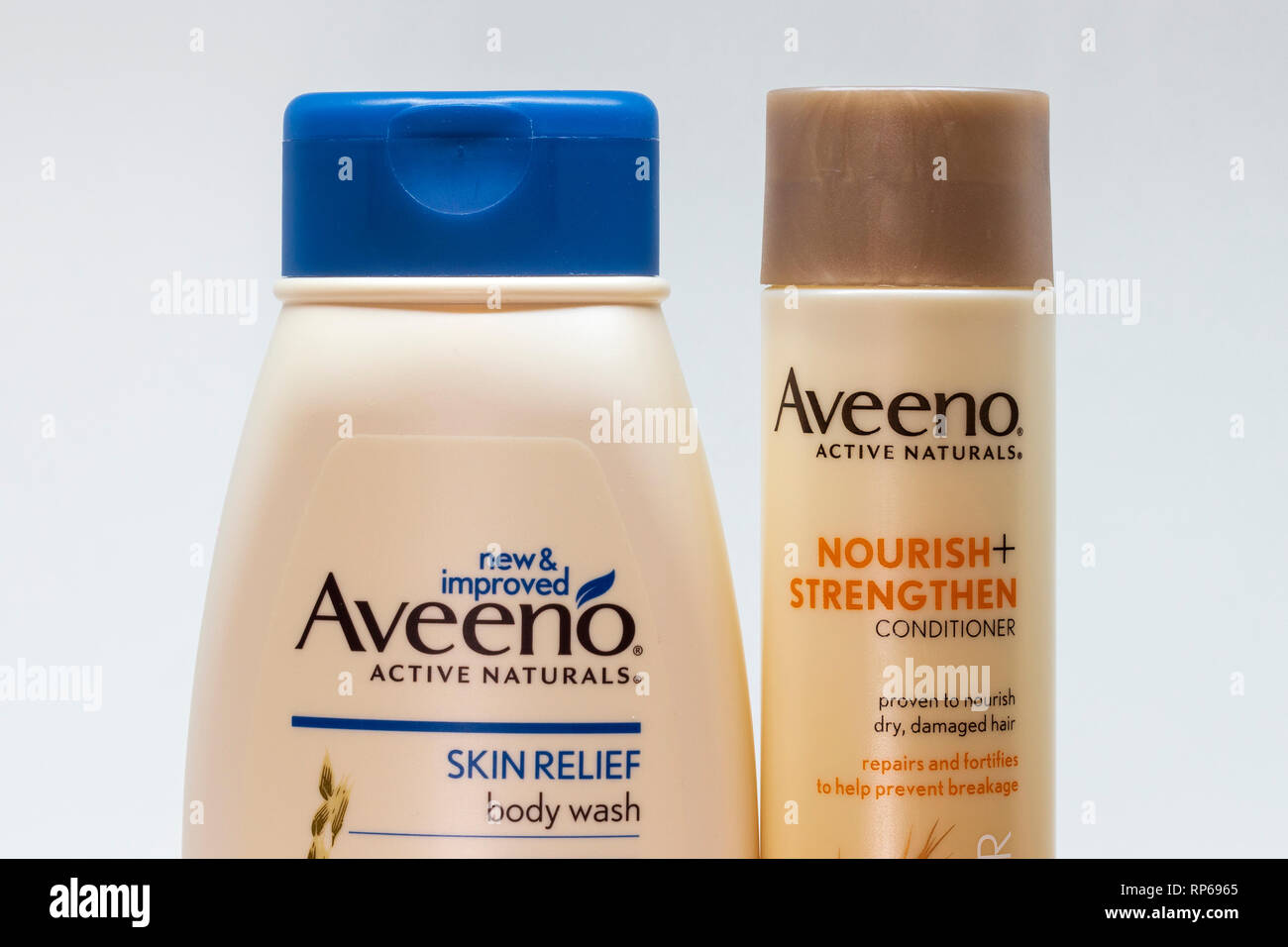 ST. PAUL, MN/USA - FEBRUARY 19, 2019: Aveeno Active Naturals ...