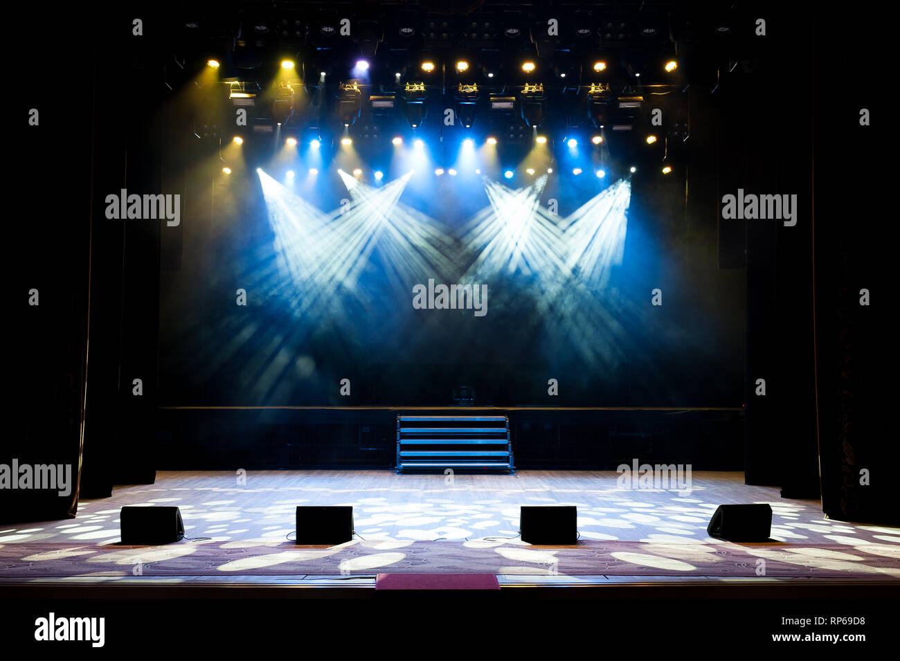 Free stage with lights, lighting devices. Night show Stock Photo - Alamy