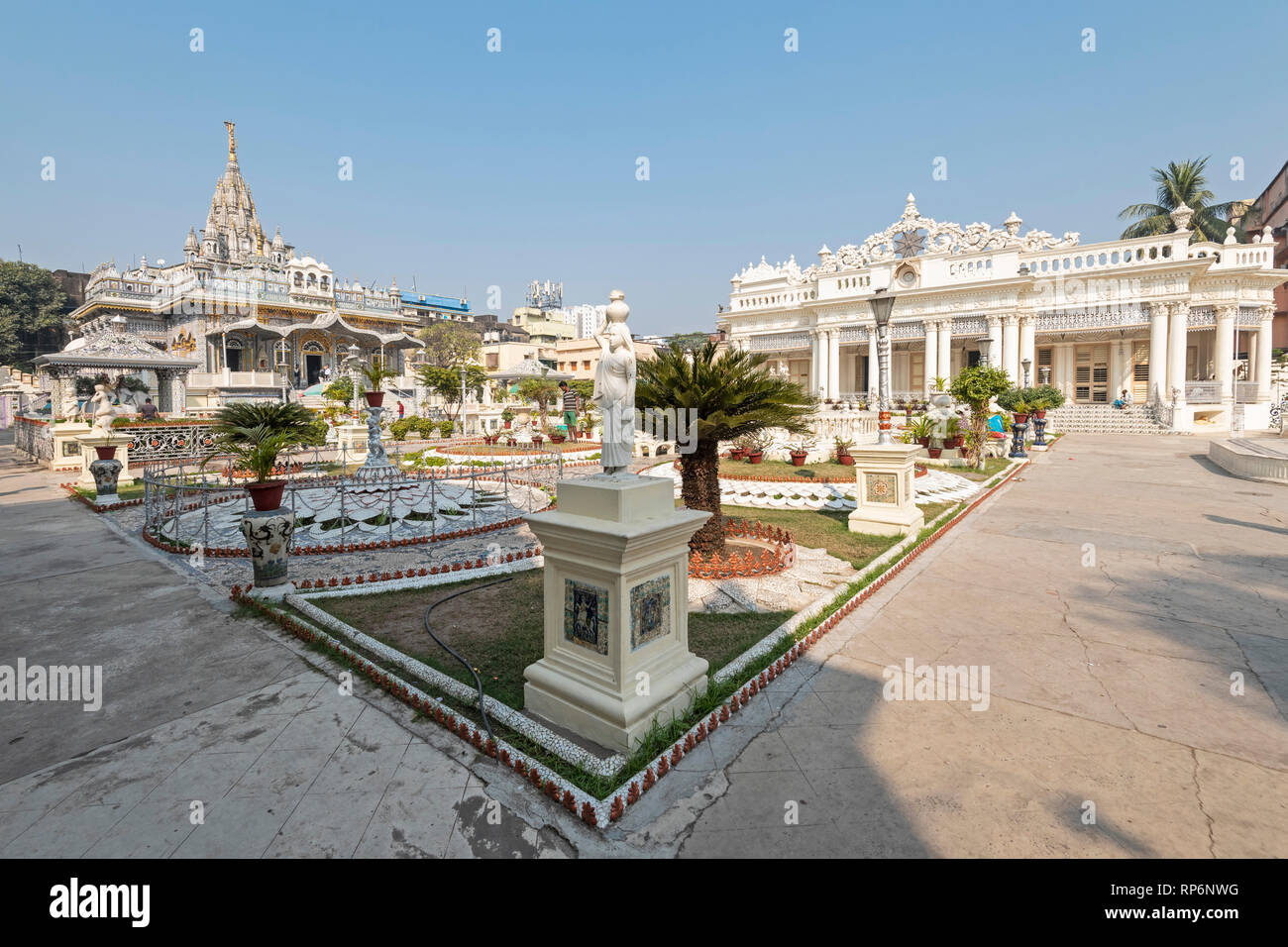 The Shitalnath Ji Temple in the Calcutta Jain Temple complex in Kolkata ...