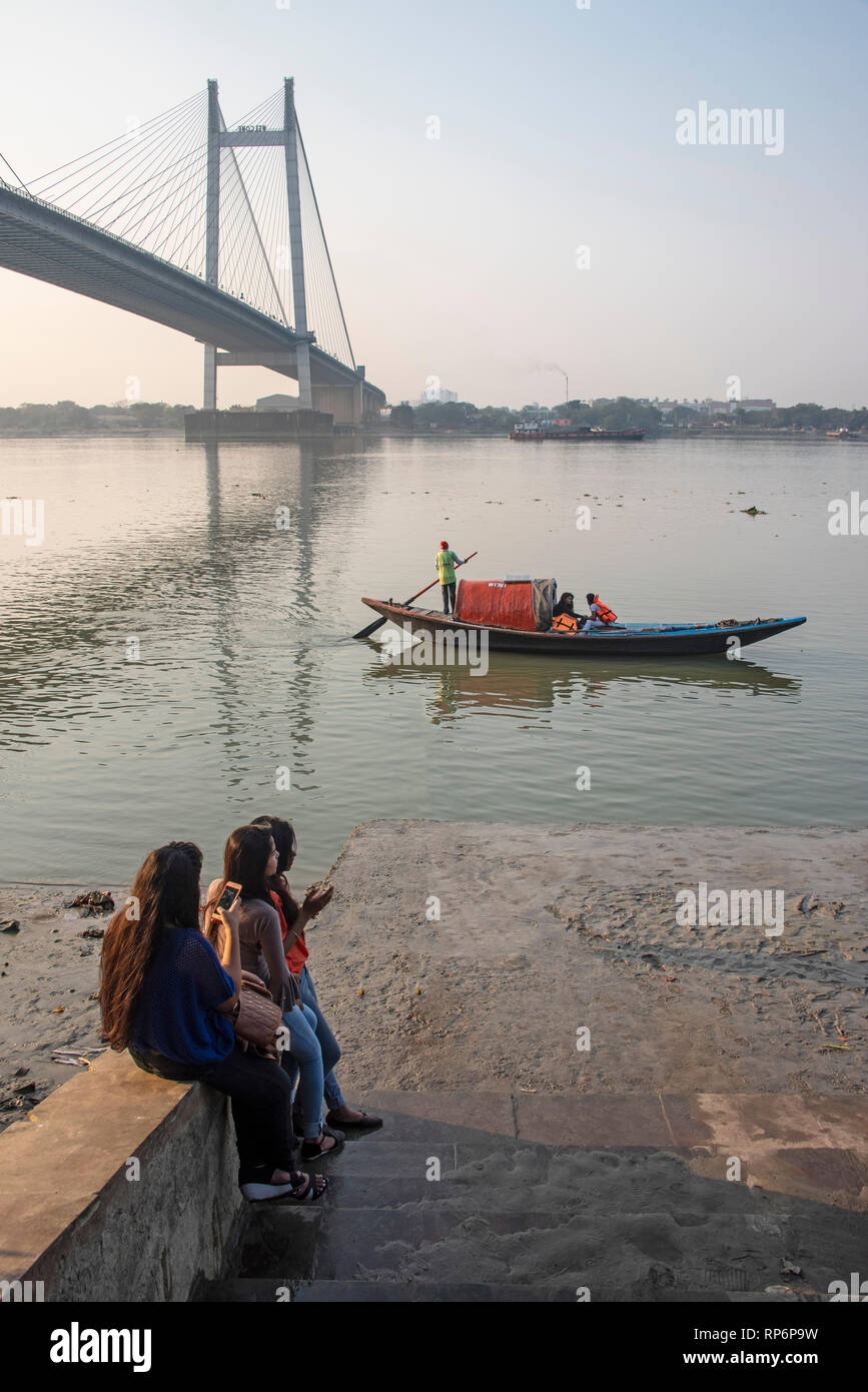 A view of the Vidyasagar Setu bridge taken from Prinsep Ghat on the ...