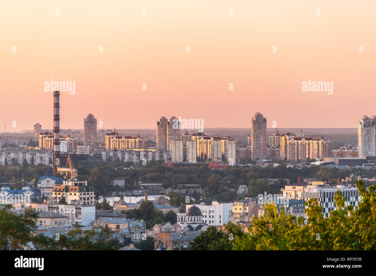 Kiev ukraine downtown panorama hi-res stock photography and images - Alamy