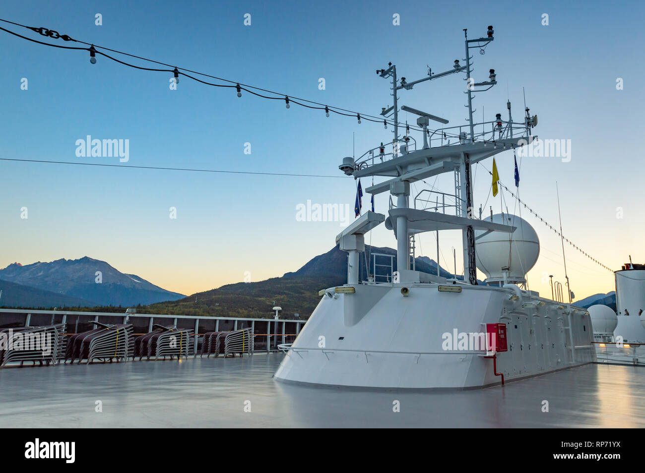 Navigation deck hi-res stock photography and images - Alamy