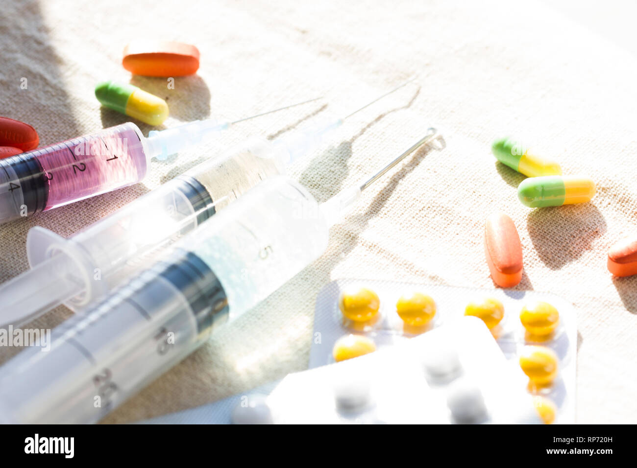 Medical and health drugs, treatment of diseases Stock Photo - Alamy