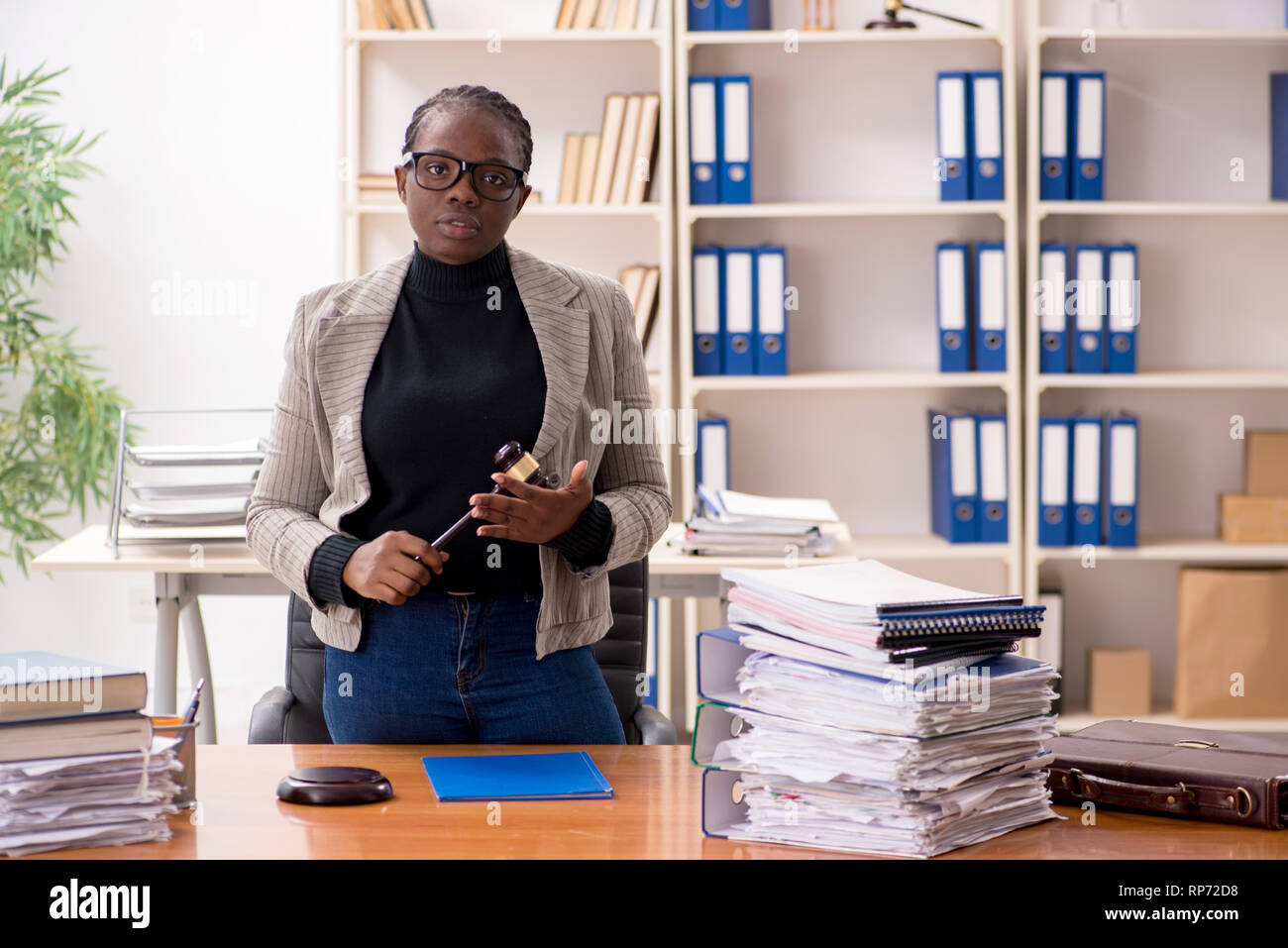 Black female lawyer in courthouse Stock Photo - Alamy