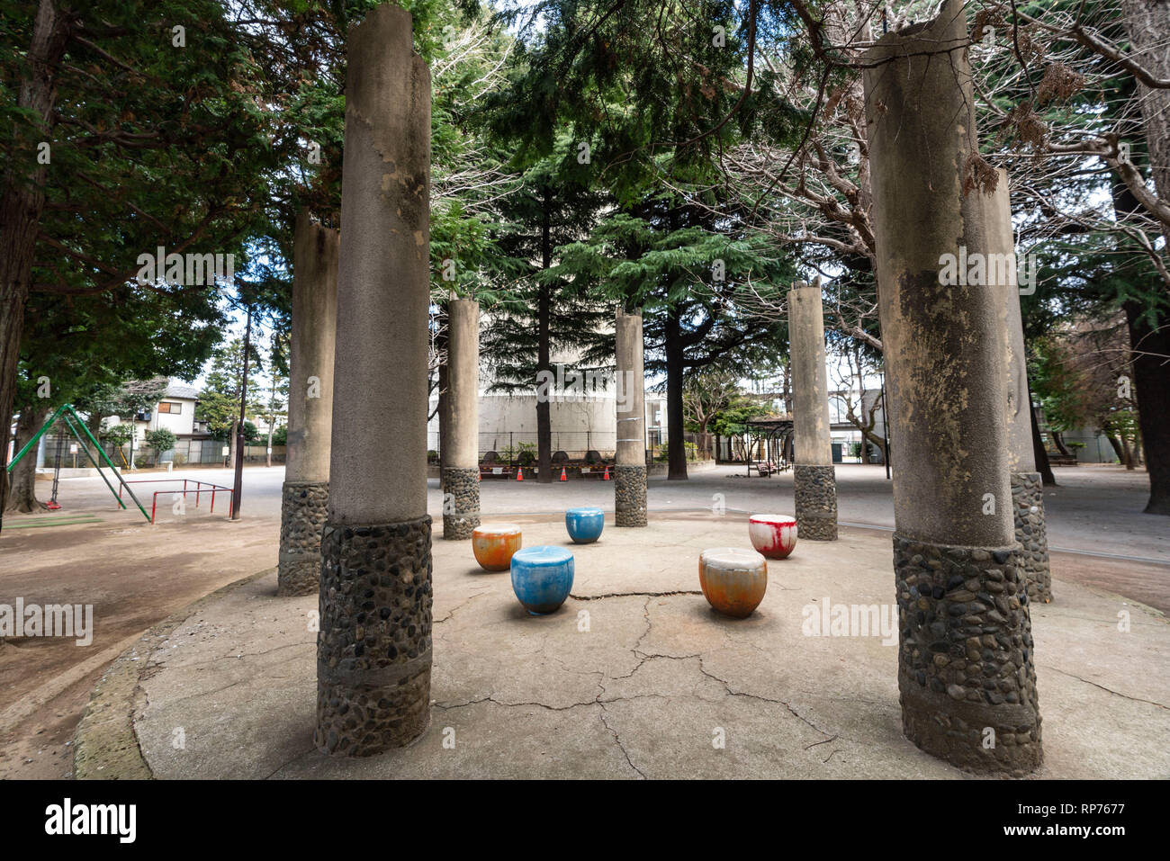 Tou circle hi-res stock photography and images - Alamy