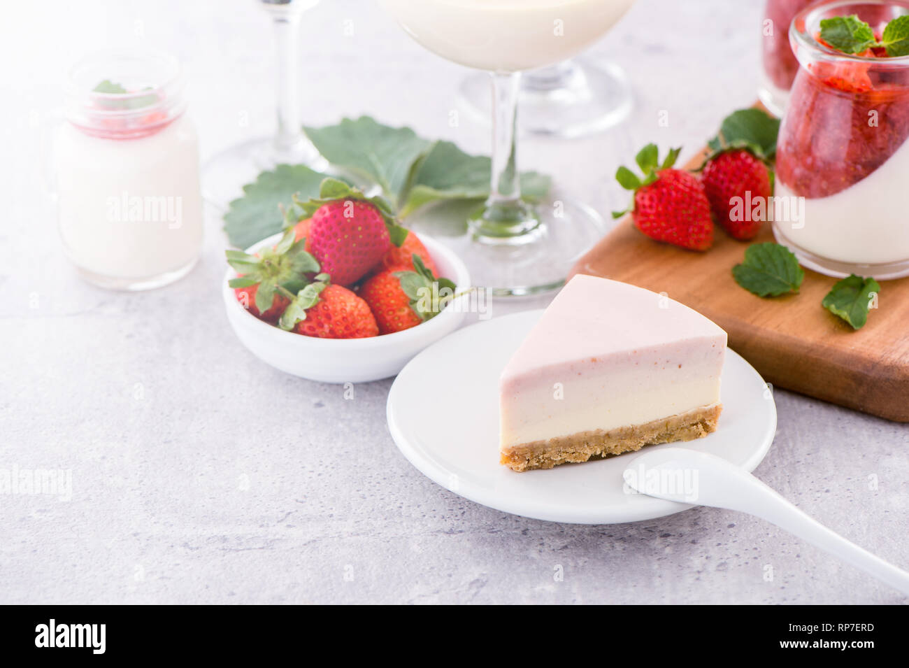 Delicious and nutritious handmade strawberry no bake frozen gradient ...