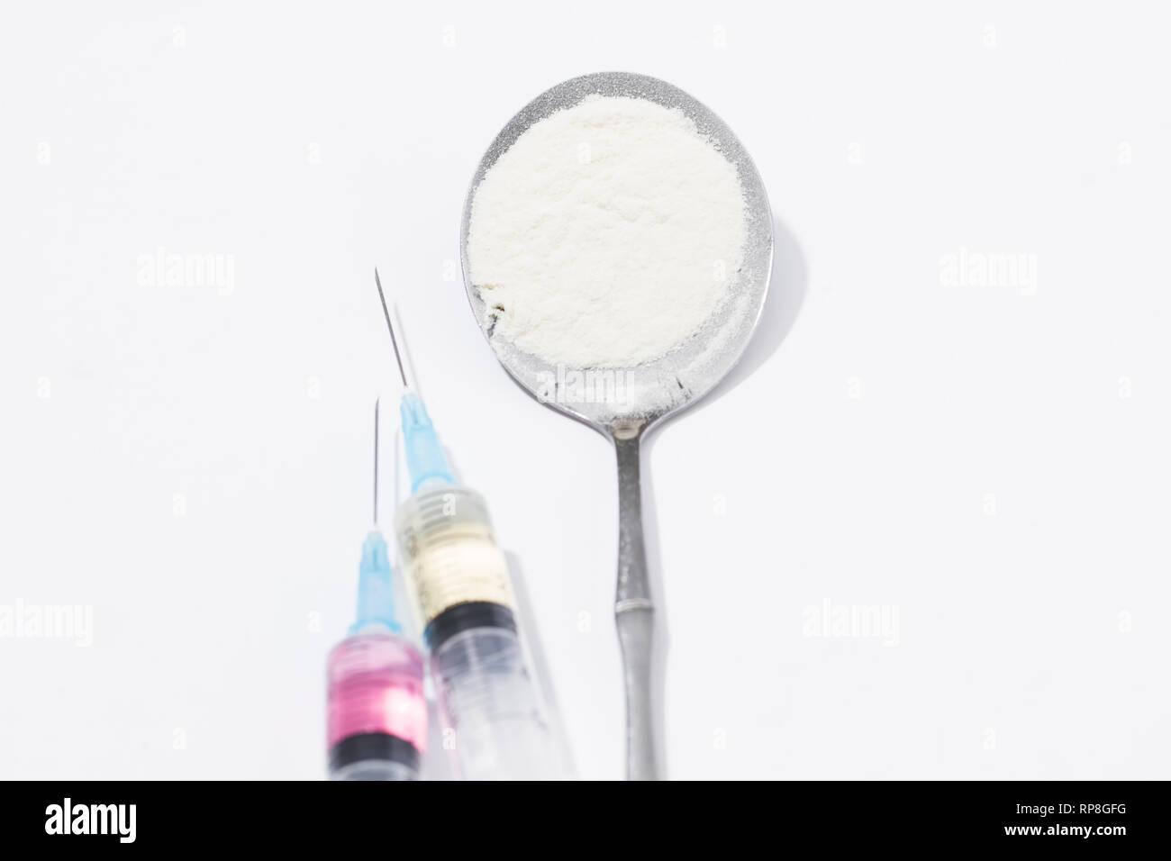Needles and medicines, injection medicine Stock Photo - Alamy