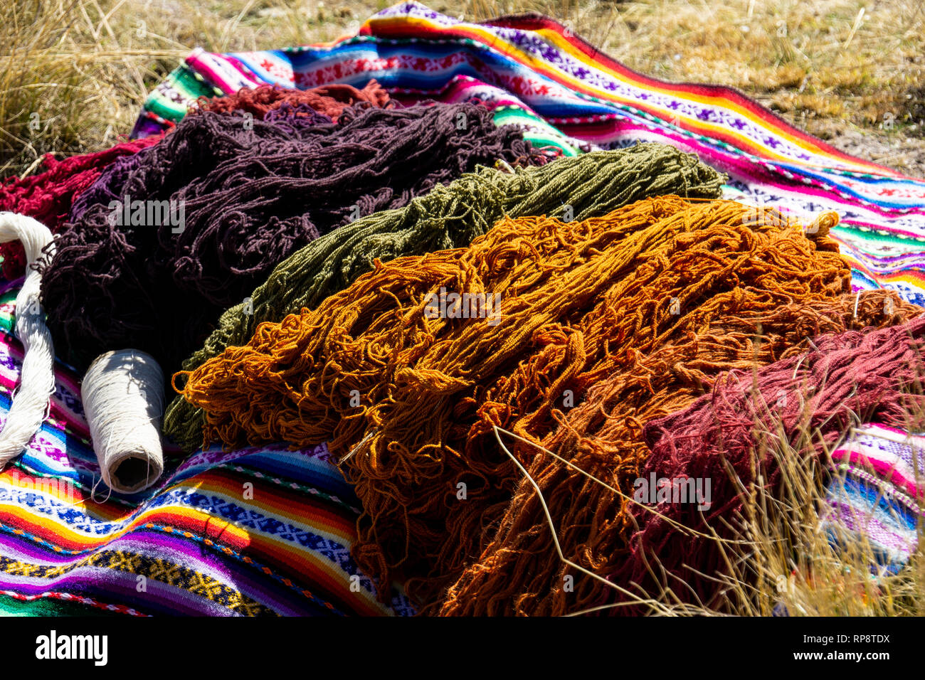 Woven blanket hi-res stock photography and images - Alamy