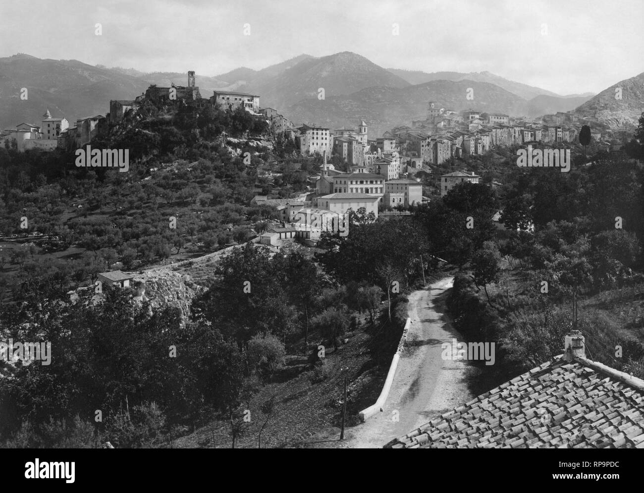 panorama, Carpineto Romano, lazio, italy 1920 Stock Photo - Alamy