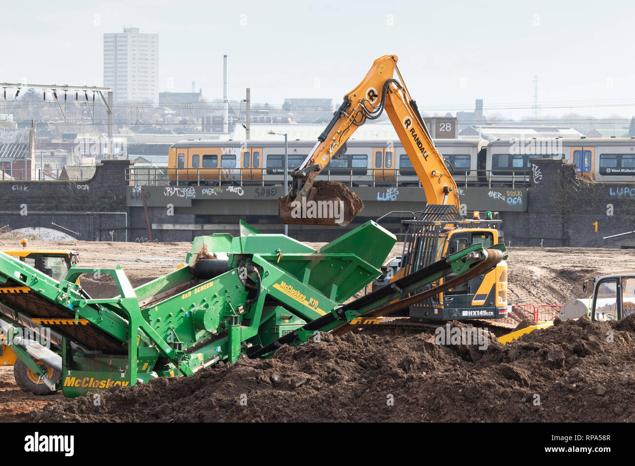 Work begins on building the HS2 High Speed rail terminal in the centre ...