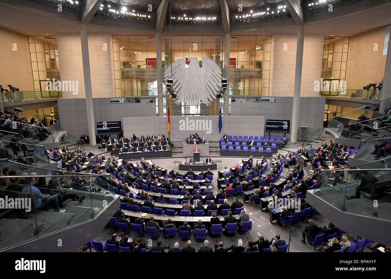 Berlin, Germany. 21st Feb, 2019. The members of the Bundestag meet at ...