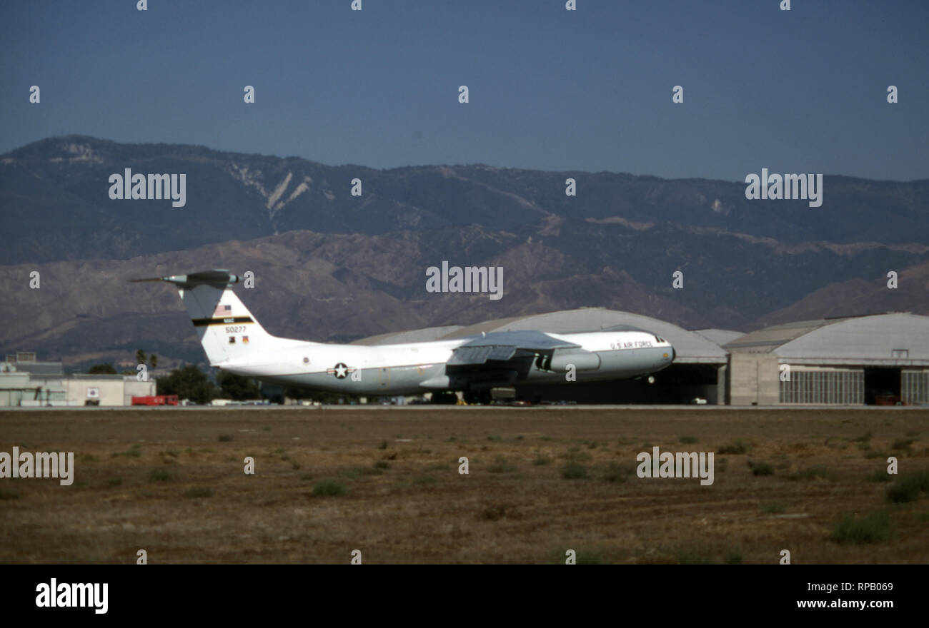USAF United States Air Force Lockheed C-141 Starlifter Stock Photo - Alamy