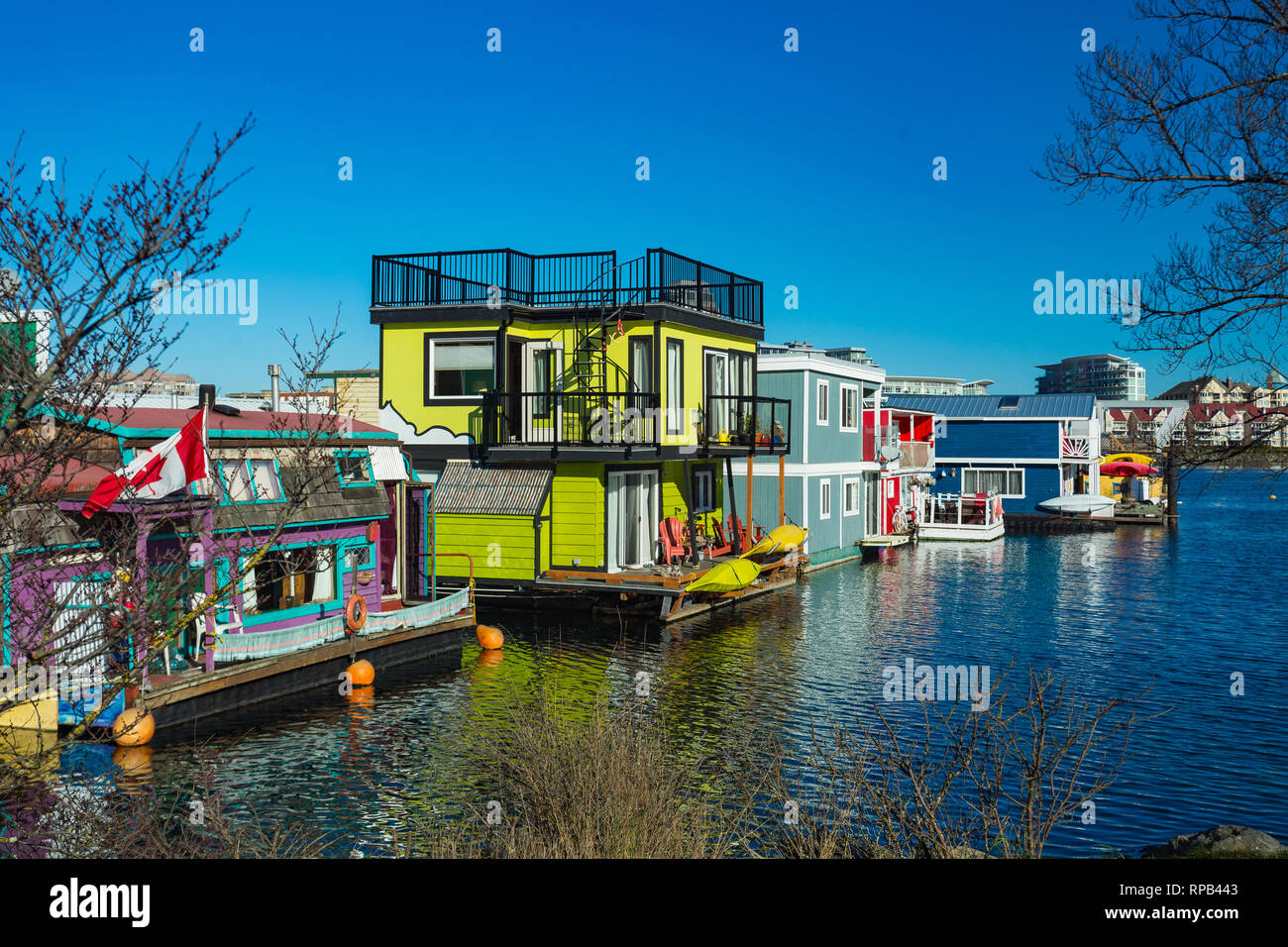 Floating Home Village colorful Houseboats Water Taxi Fisherman's Wharf ...