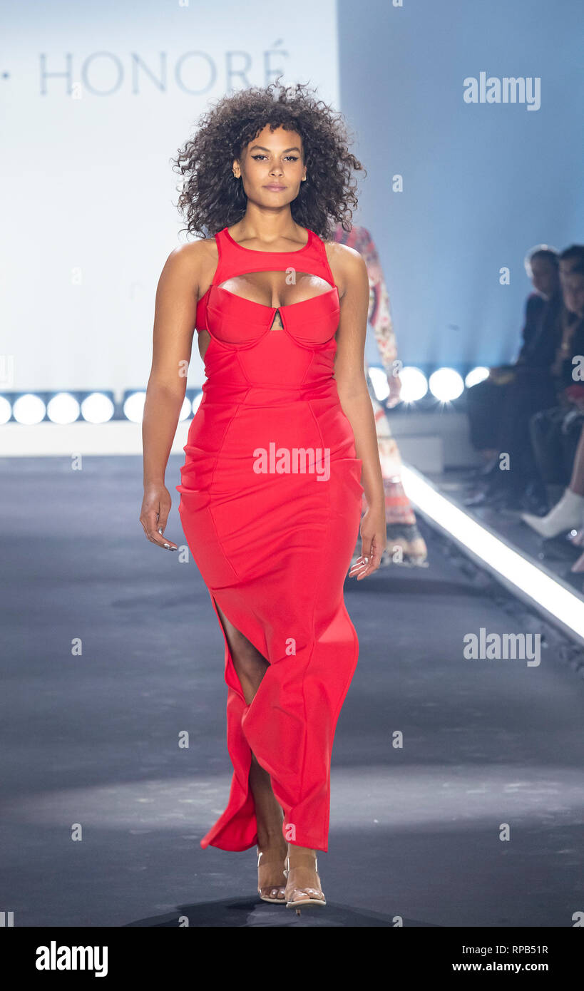 Marquita Pring wearing dress by Chromat walks runway for 11 Honore ...