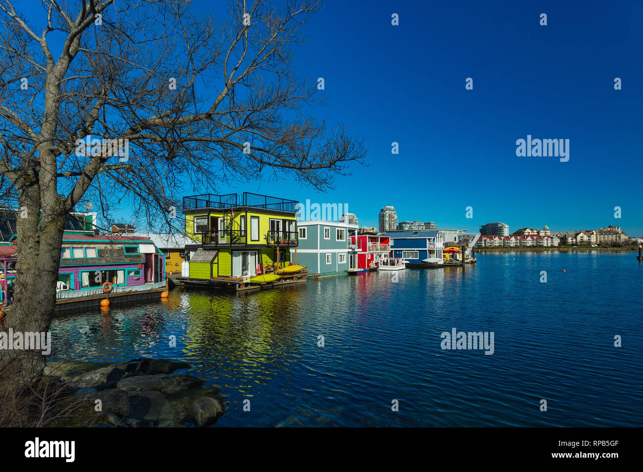 Floating Home Village colorful Houseboats Water Taxi Fisherman's Wharf ...