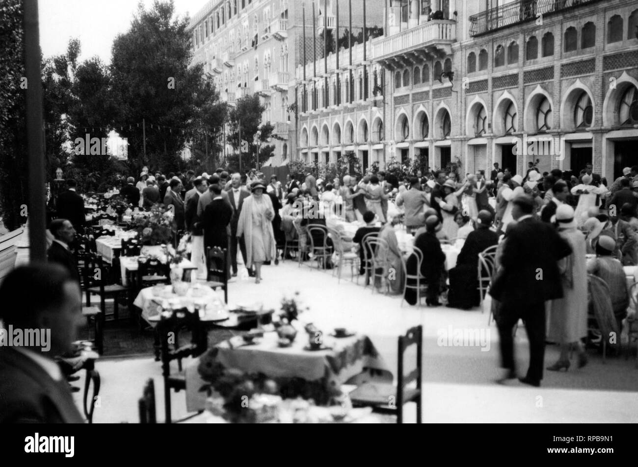venice, hotel excelsior palace terrace Stock Photo - Alamy