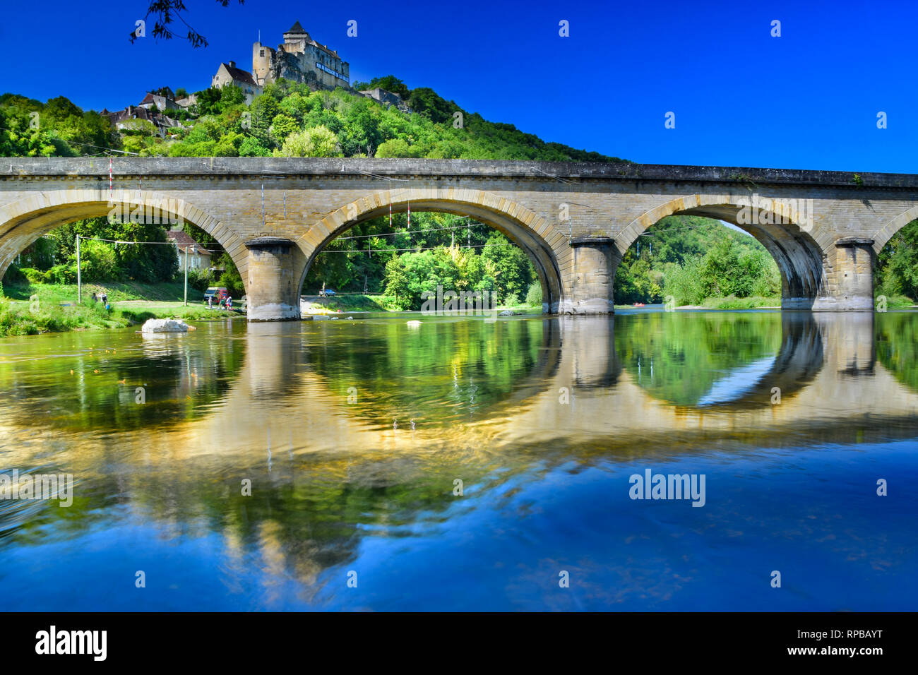 Castelnaud bridge hi-res stock photography and images - Alamy