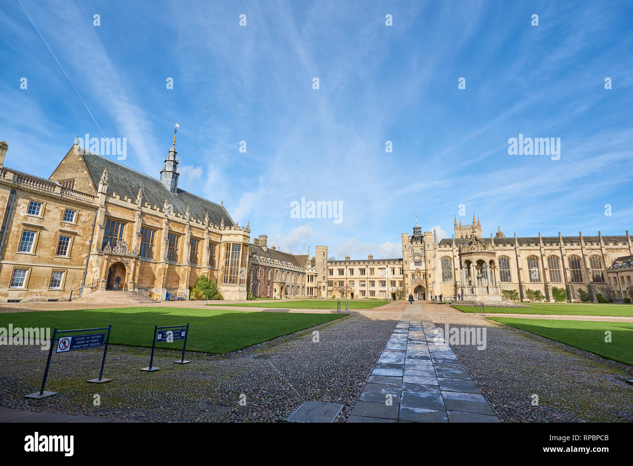 Trinity college courtyard hi-res stock photography and images - Alamy