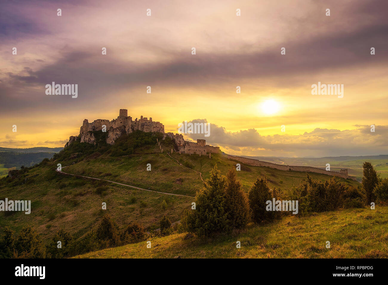 Slovakia and castle and spis hi-res stock photography and images - Alamy